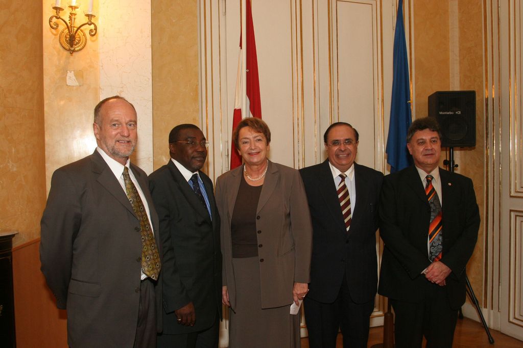 Gehrer: Vorsitz der UNCSTD erstmals bei Österreich | BM für Bildung ...