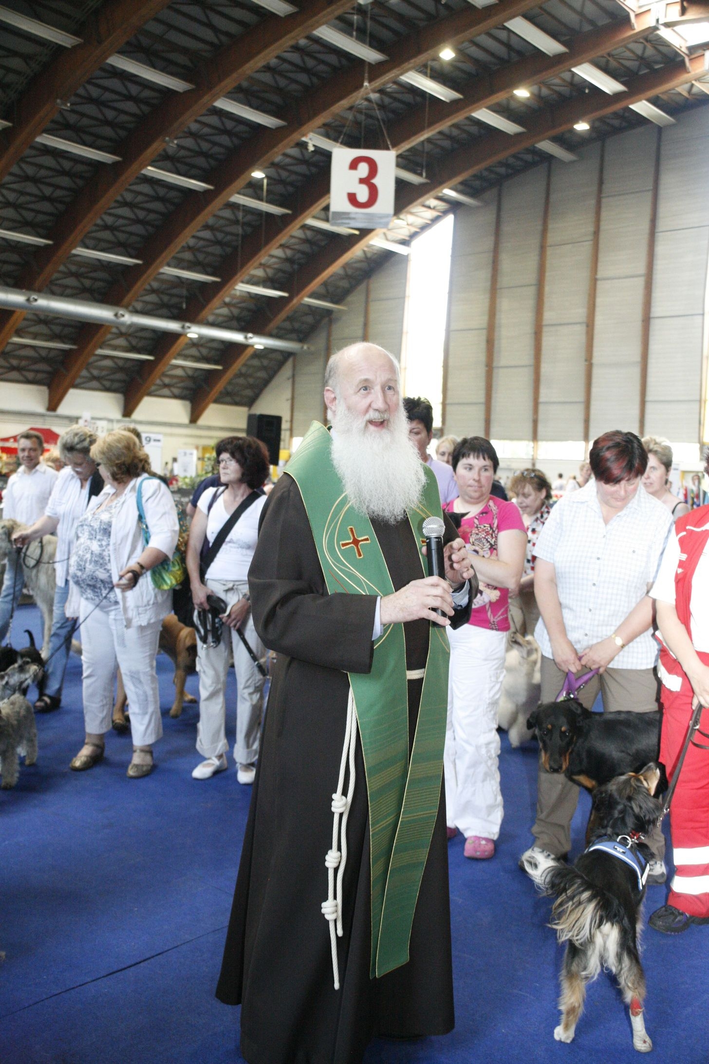 Internationale Rassehundeausstellung am 16. und 17. Juni 2012 in ...