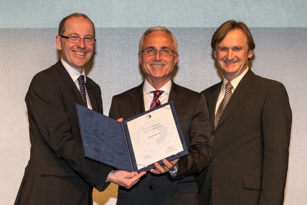 Primarius Ohrenberger erhält Ehrenprofessur der Donau-Uni Krems