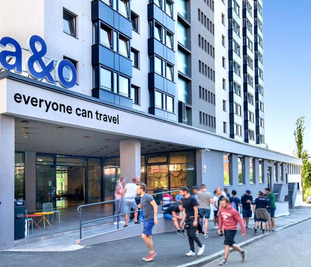 Weniger ist mehr: Mit 3,73 kg CO2 je Übernachtung verringern a&o ...