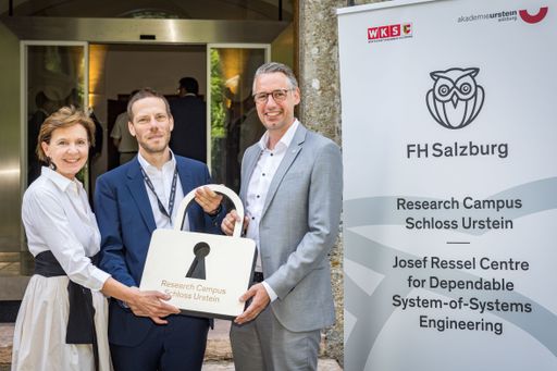 Research Campus Schloss Urstein an der FH Salzburg eröffnet