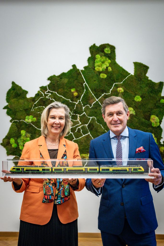 Neuer VOR Fahrplan: Mit der Raaberbahn schneller und ohne Umstieg ...