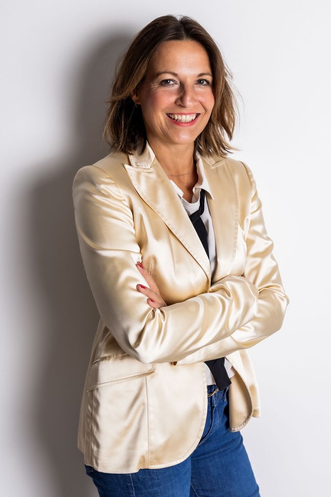 Beatrice Cox-Riesenfelder übernimmt profil-Vermarktung