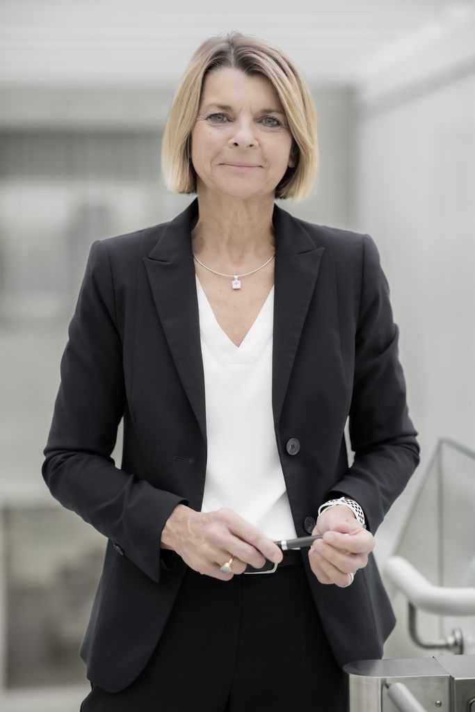 Barbara Potisk-Eibensteiner übernimmt als neue CFO der Österreichischen ...