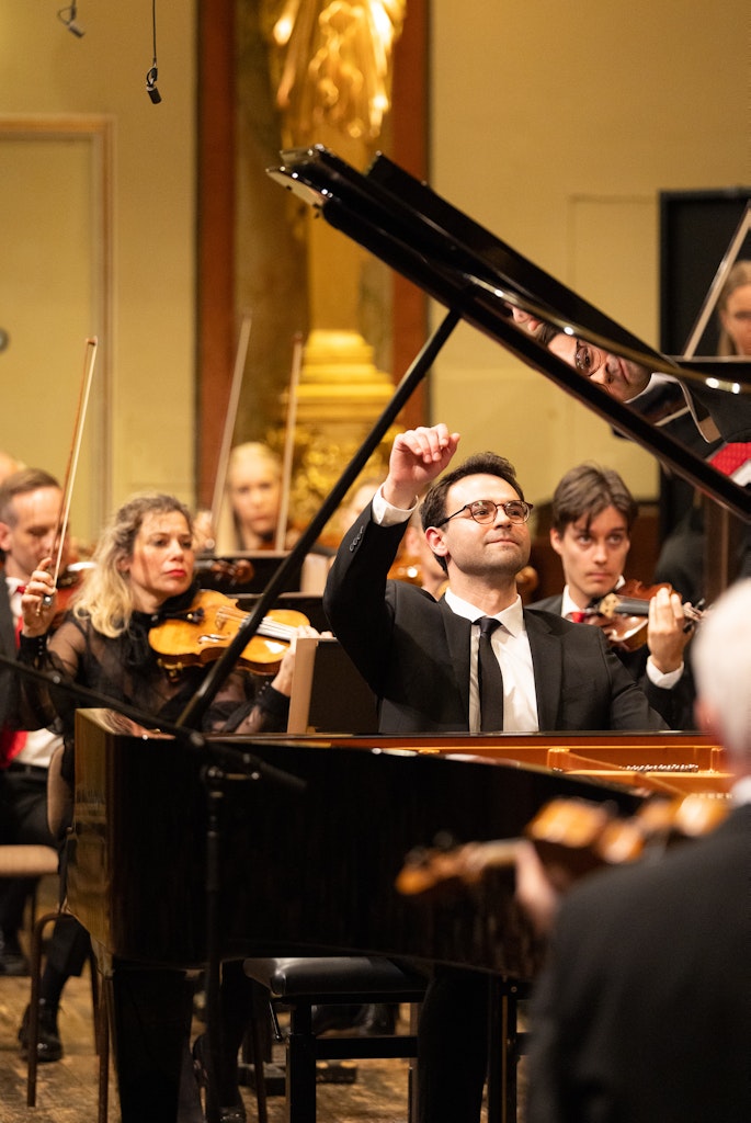 Derek Hartman gewinnt den 17. Internationalen Beethoven ...