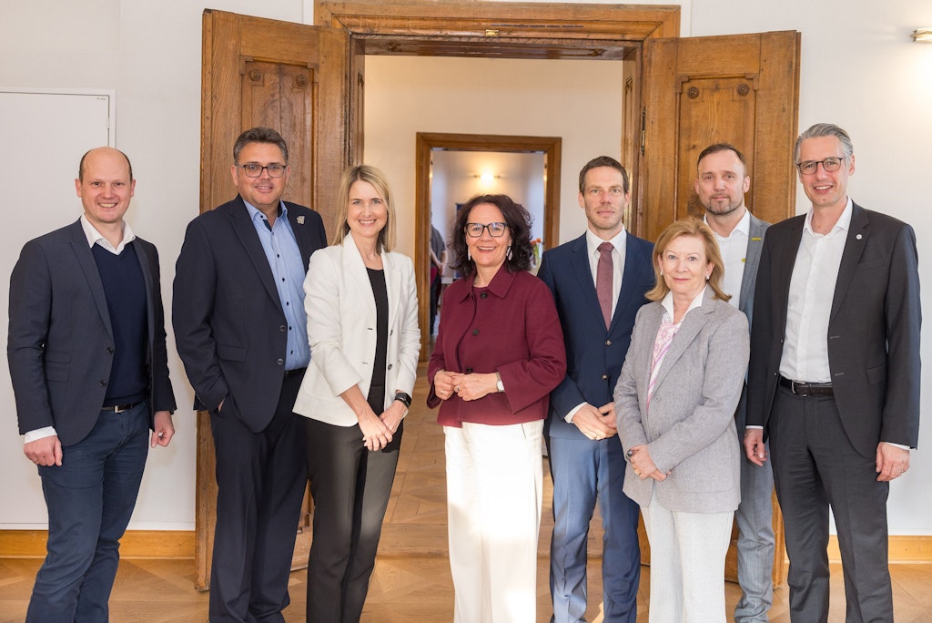 Fünf Jahre Spitzenforschung für verlässliche Systeme: Josef Ressel ...